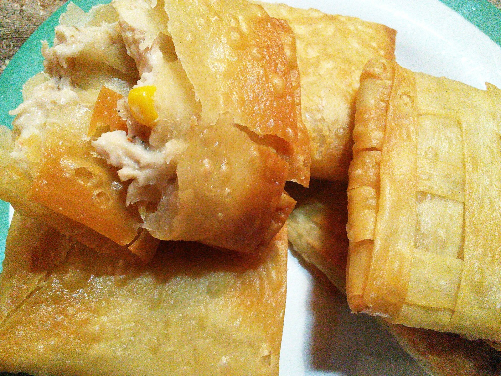 Cheesy Chicken Filo Parcels – Aromas and Flavors from my Kitchen